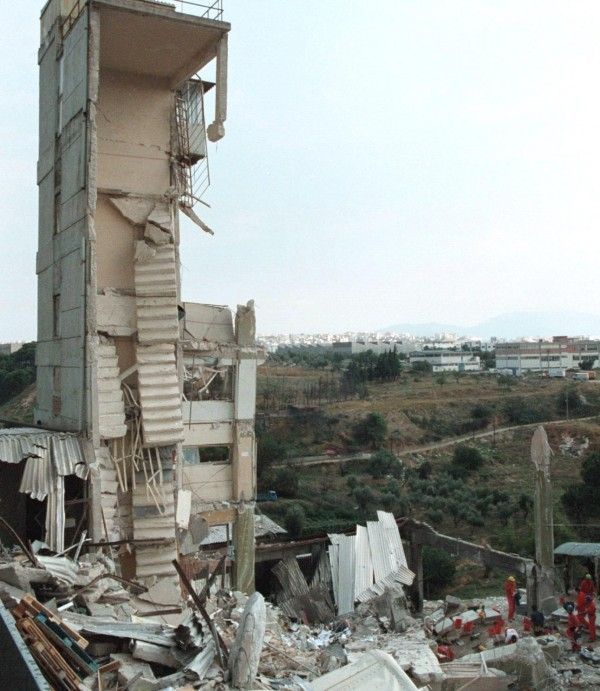 7 Σεπτεμβρίου 1999: Όταν η Αθήνα "κατέρρευσε" (εικόνες) | Το Κουτί της ...