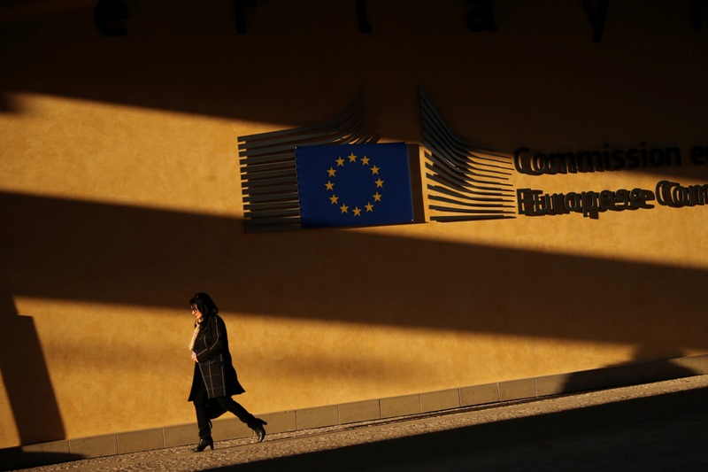 750 δισεκ. ευρώ από την Κομισιόν για τις συνέπειες του κορονοϊού - Πόσα ...