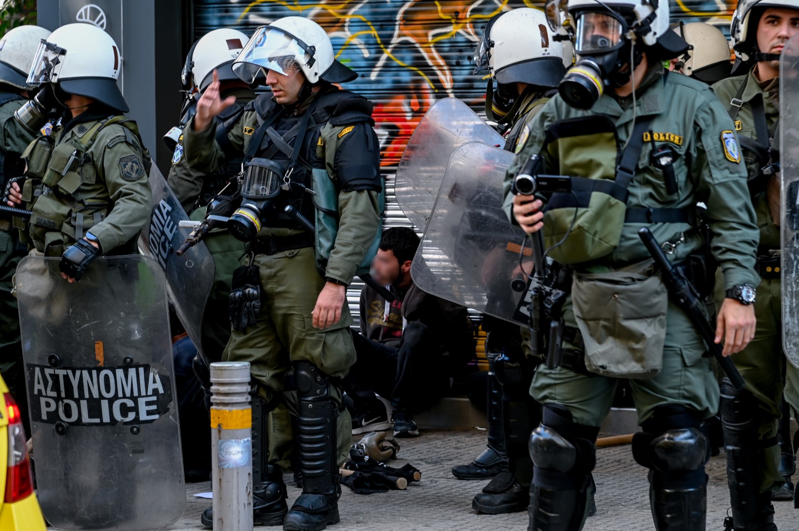 Σοβαρή καταγγελία δικηγόρου στο koutipandoras.gr: ΜΑΤατζής μού έριξε ...