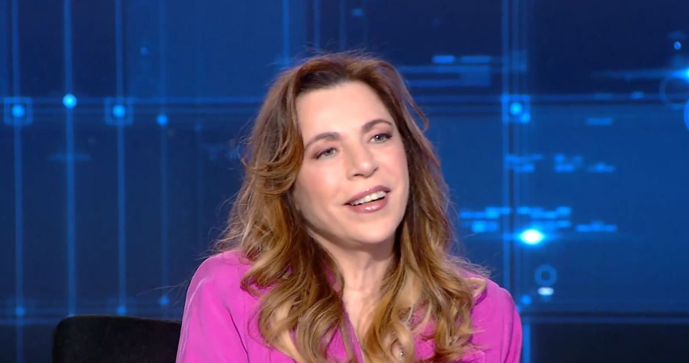 «Εγώ πότε θα γίνω μάνα;» Η Δήμητρα Παπαδοπούλου αποκαλύπτει πως βγήκε η ...