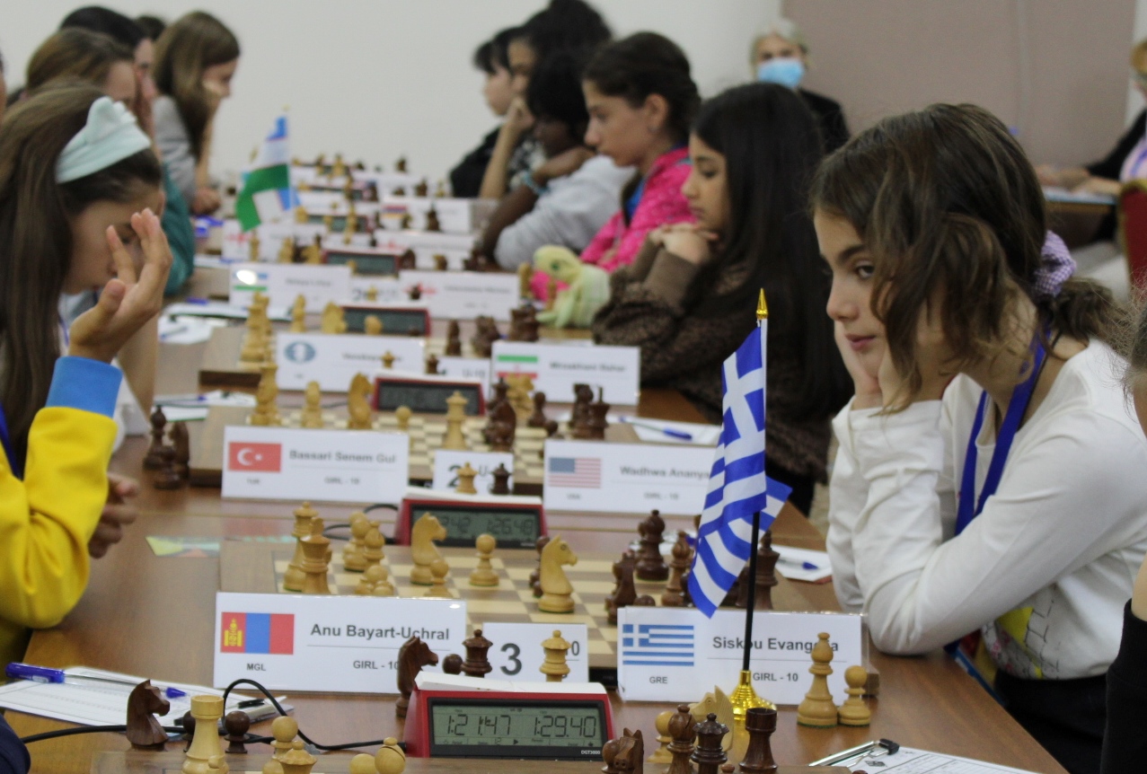 Σκάκι: Tρίτη στον κόσμο η 10χρονη Ευαγγελία Σίσκου | Το Κουτί της Πανδώρας