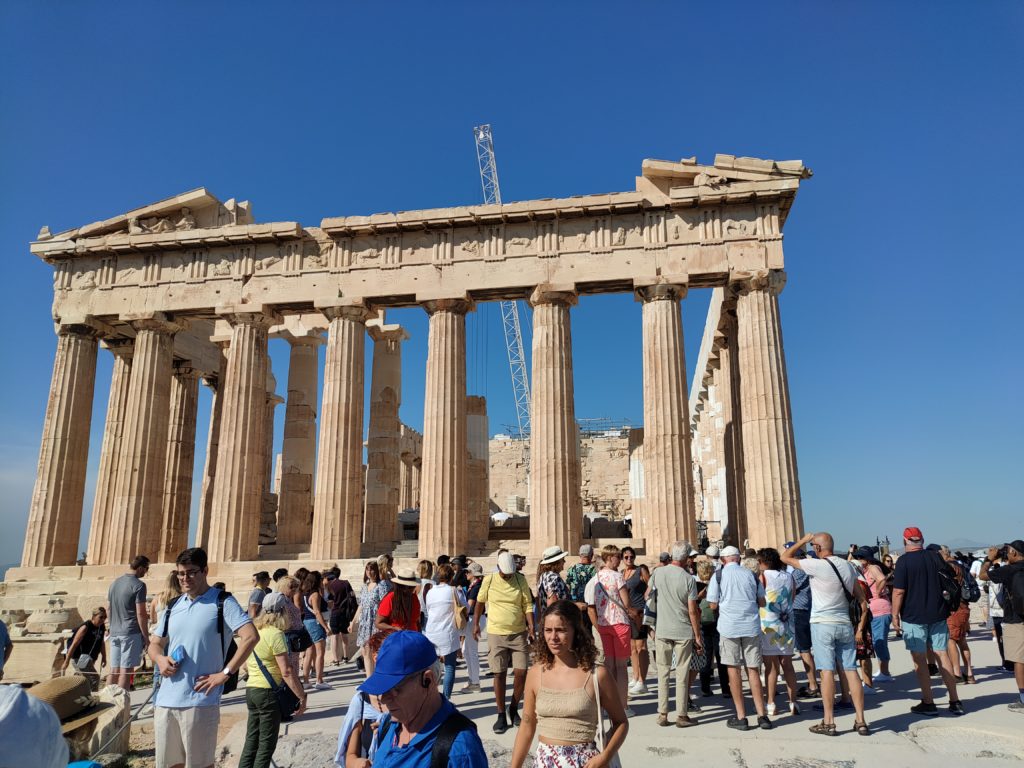 Κάλλιο αργά παρά ποτέ: Κλείνει η Ακρόπολη το μεσημέρι λόγω καύσωνα | Το ...