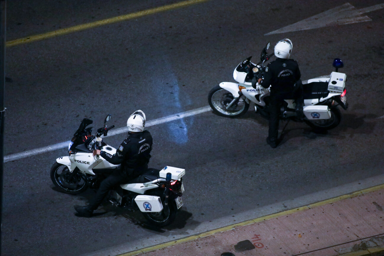 Αστυνομικοί καταγγέλλουν τον πυροβολισμό κατά του 16χρονου: «Τέτοιες ...