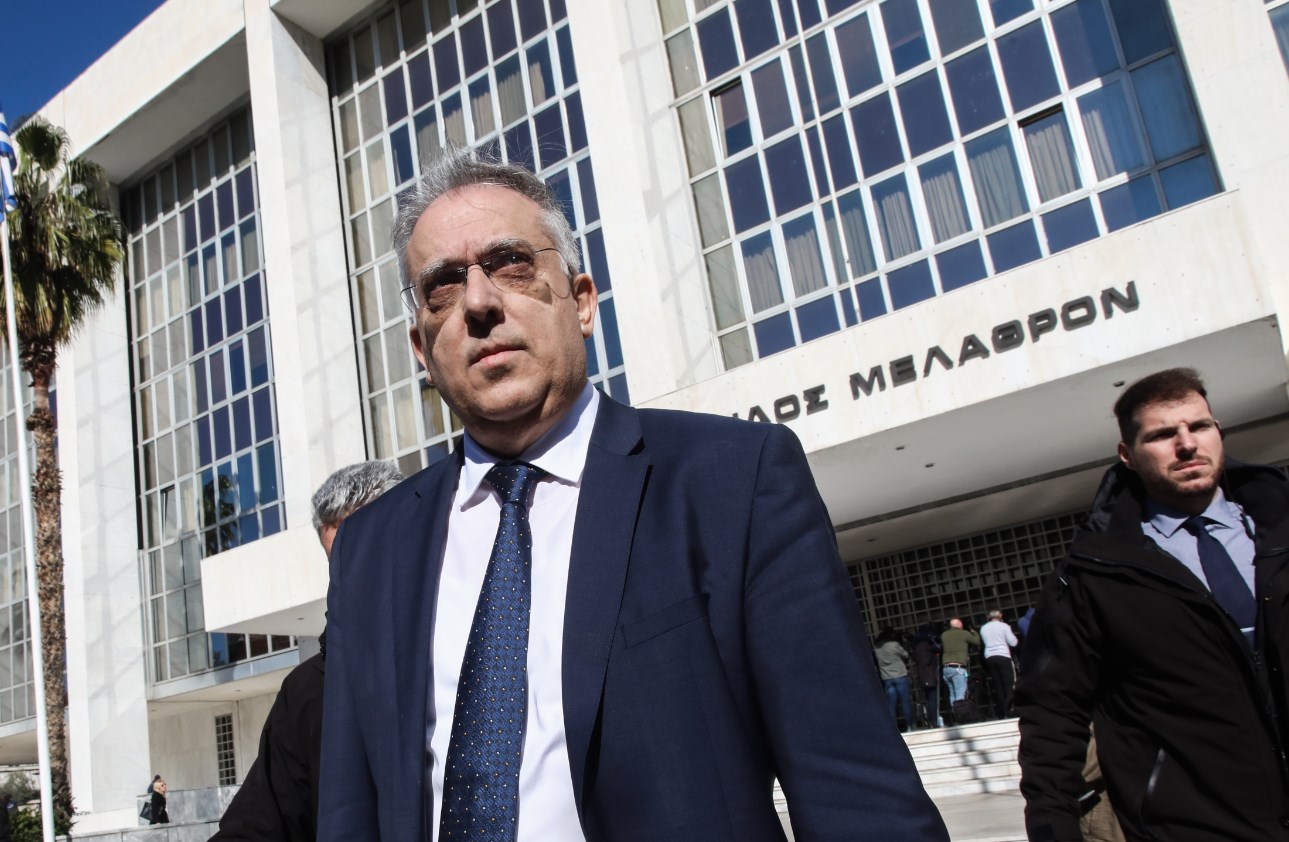 «Ο γιος του Θεοδωρικάκου ούτε τσιγάρο δεν έχει καπνίσει»... μας ...