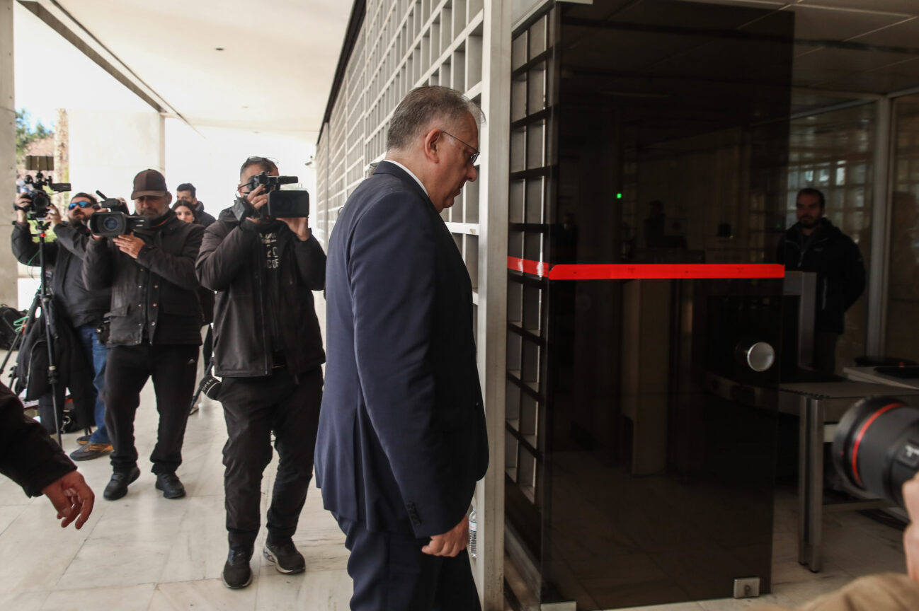 «Μέχρι τέλους» το πάει... και το MEGA παρά τις απειλές θεοδωρικάκου ...