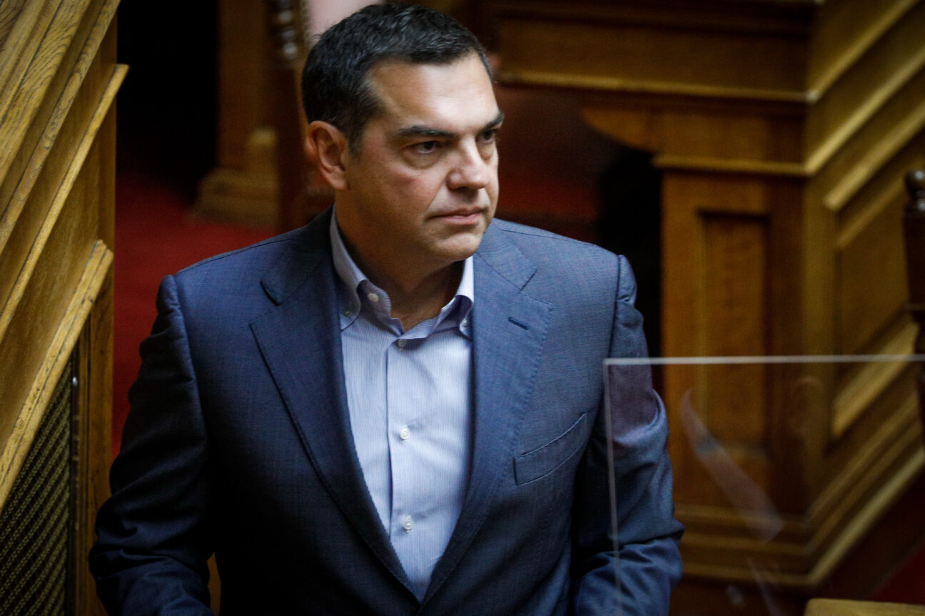 Ο Αλέξης Τσίπρας παρουσιάζει το πρόγραμμα του ΣΥΡΙΖΑ για την ασφάλεια ...