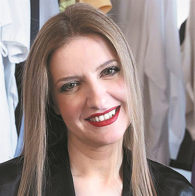 Πέθανε ξαφνικά δημοσιογράφος λίγο πριν γεννήσει - Θρήνος στον ...