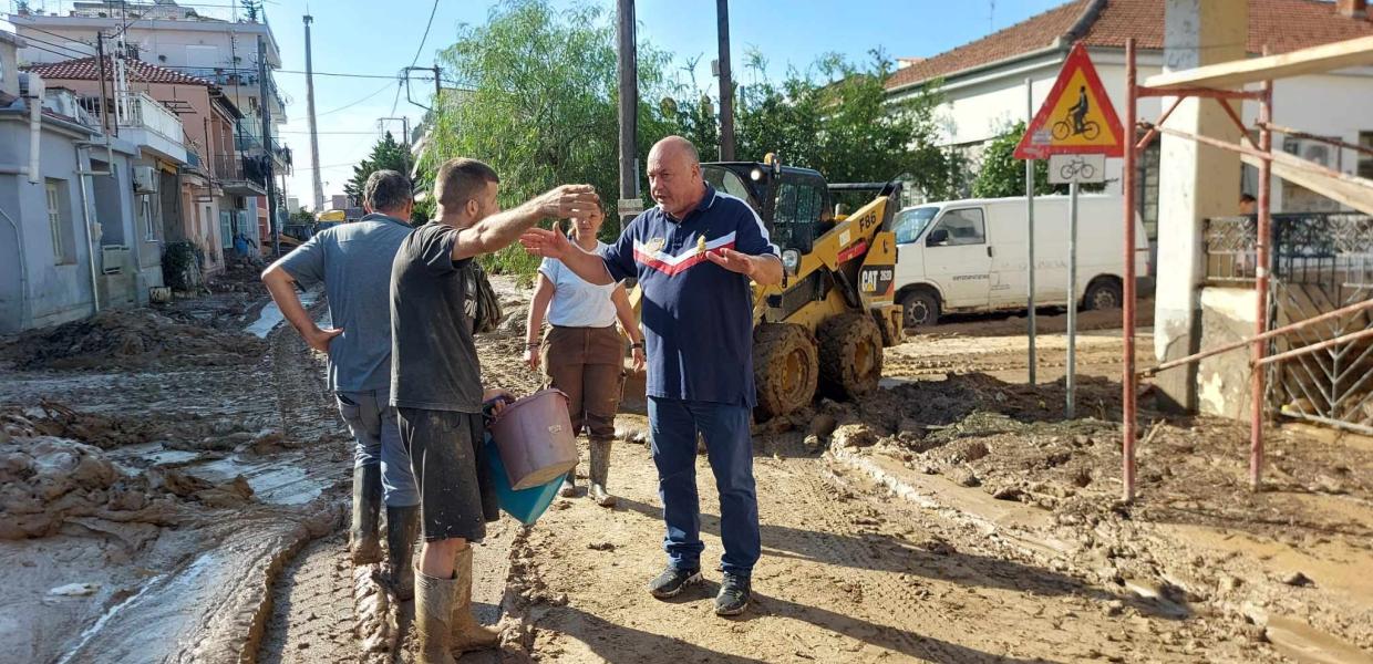 Εκτός ελέγχου o Mπέος έδειρε πολίτη στην Αλλη Μεριά (video) | Το Κουτί ...