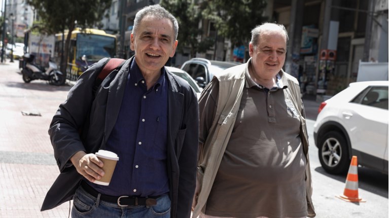 Νέο « ντου» σε Κασσελάκη από την Ομπρέλα | Το Κουτί της Πανδώρας