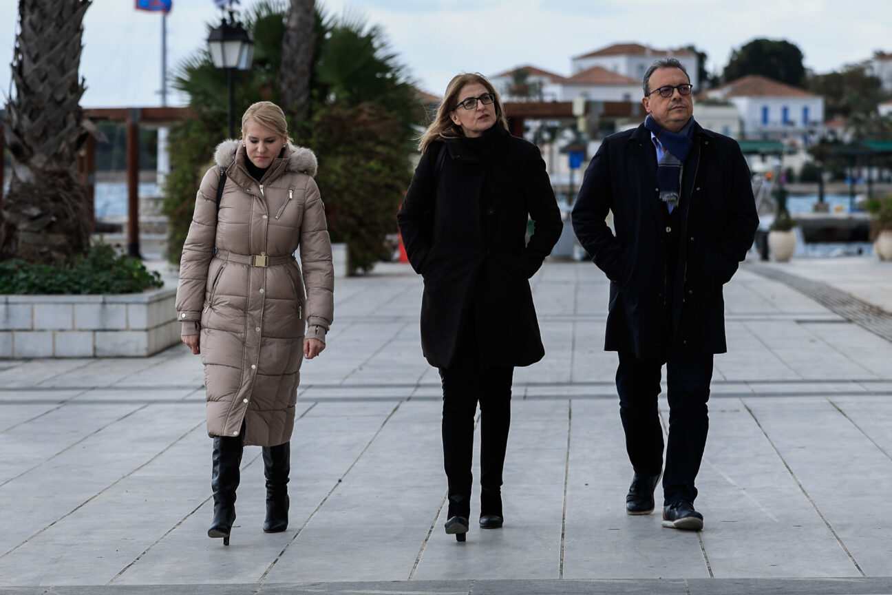 ΣΥΡΙΖΑ: Αυλαία του τριήμερου εργασιών στις Σπέτσες | Το Κουτί της Πανδώρας