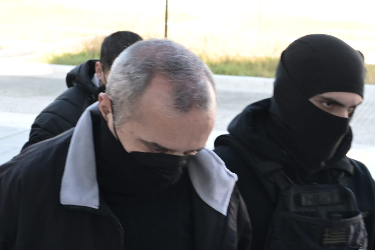 Κολωνός: Ισόβια για το Μίχο - Αποφυλακίζεται η μητέρα της 12χρονης | Το ...