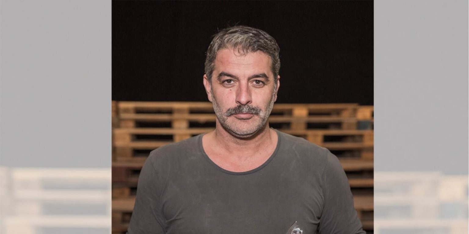 Μπισμπίκης: Η flashback φωτογραφία το 1996 από το Παρίσι – Αγνώριστος ...
