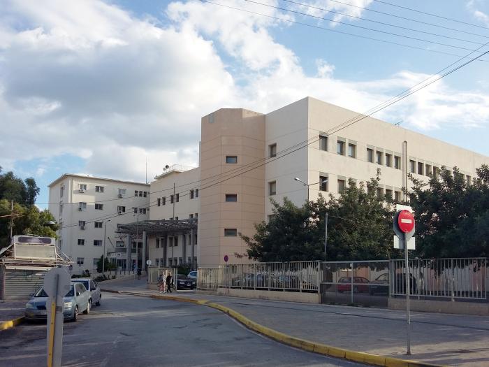 Τρίκαλα: Στο νοσοκομείο 21χρονη με εγκεφαλικό | Το Κουτί της Πανδώρας