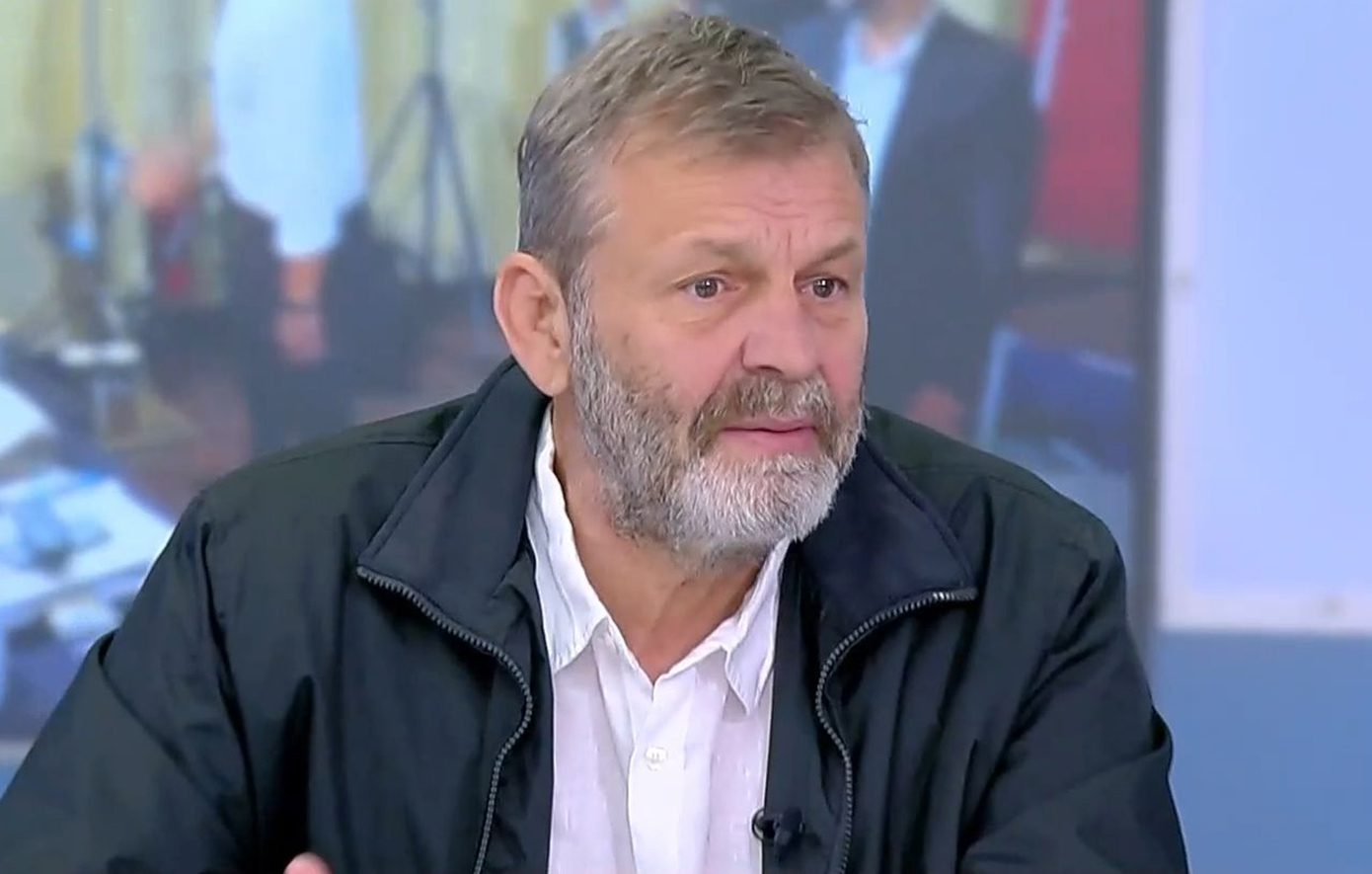 Απόστολος Γκλέτσος: Έκλεισε το τηλέφωνο και άφησε σύξυλους τους ...