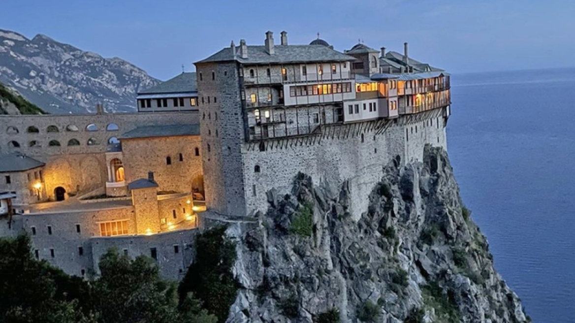 Ο Εκκλησιαστικός τουρισμός σε άλλο επίπεδο: Υπερσύχρονο ξενοδοχείο με ...