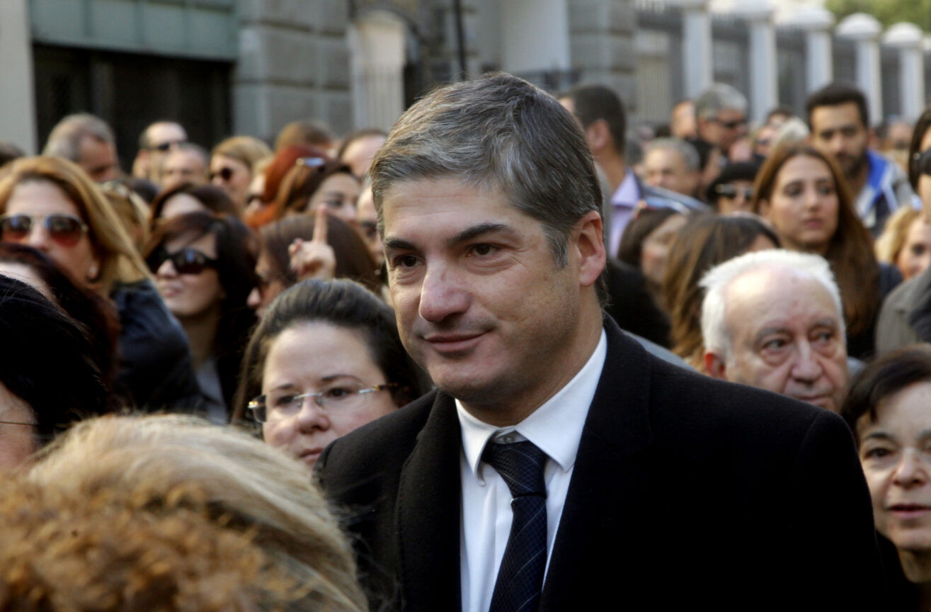 Θέμης Σοφός: Βάζει τον Μητσοτάκη στο κάδρο των ευθυνών για τα Τέμπη ...