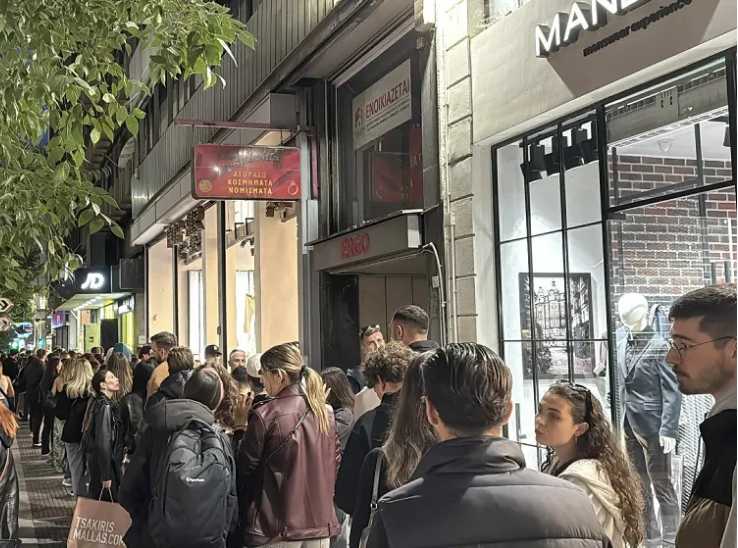Θεσσαλονίκη: Φρενίτιδα στο κέντρο της πόλης για ένα καπέλο του Λεξ | Το ...