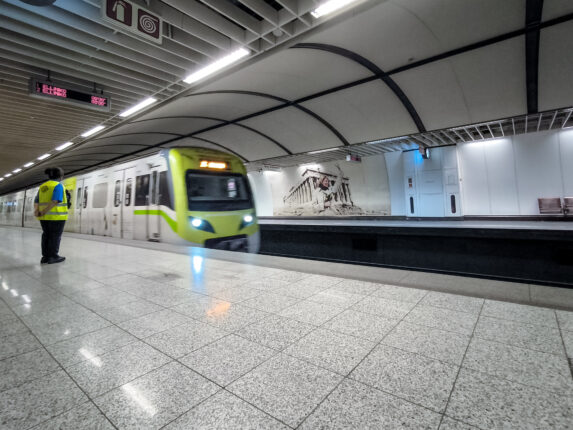 Μέσα Μαζικής Μεταφοράς: «Βαρύ» Πρόστιμο εώς και 100 ευρώ για όσους ...