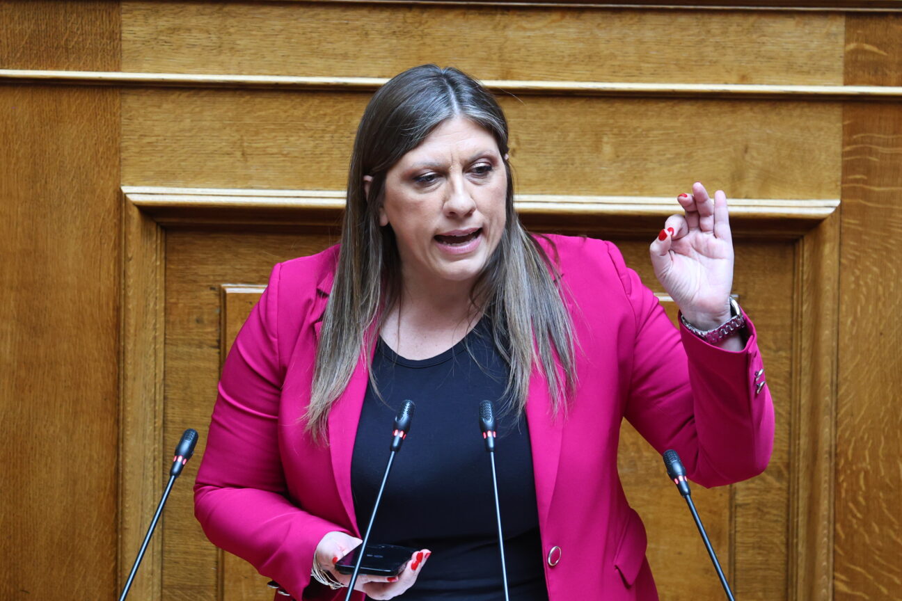 Χαμός στην Βουλή ανάμεσα σε Κωνσταντοπούλου και ΠΑΣΟΚ: «Μας κοροϊδεύετε ...