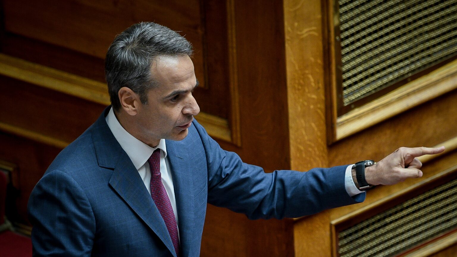 Ο Μητσοτάκης βάζει στο στόχαστρο την δημόσια παιδεία: «Έχει έρθει η ώρα ...