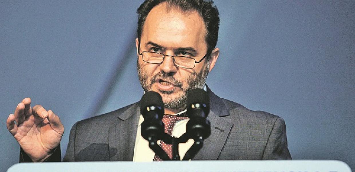 Καταπέλτης ο Νίκος Φωτόπουλος κατά του Νίκου Ανδρουλάκη: «Ζητήσατε την ...